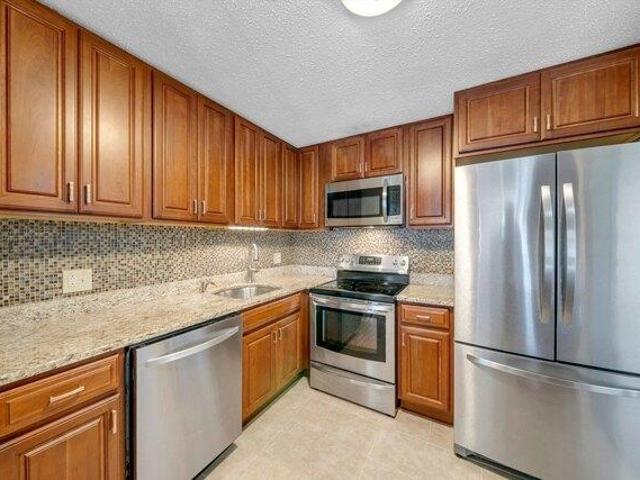 condo with 2 bedroom, Amesbury MA DLS101628195