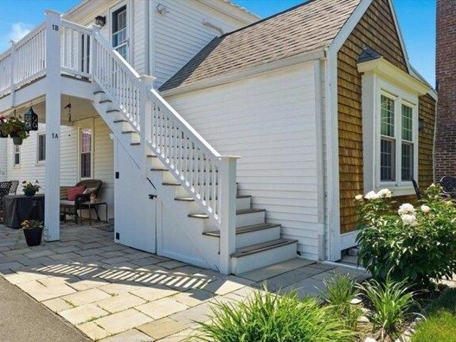 condo with 2 bedroom, Amesbury MA DS103495084
