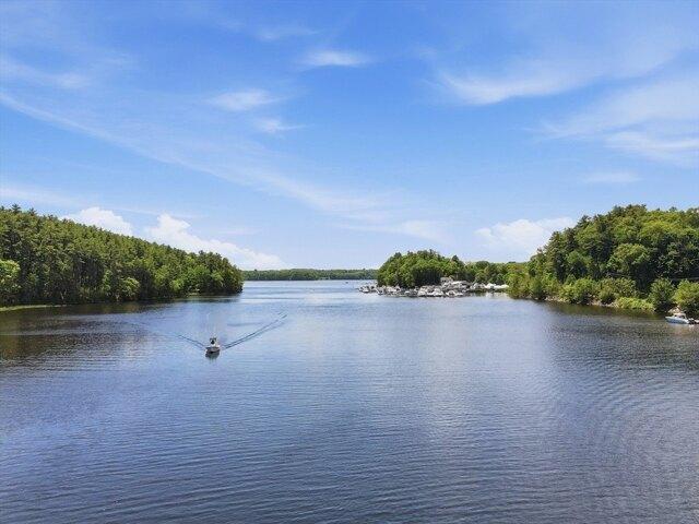 condo with 2 bedroom, Amesbury MA ES103432874