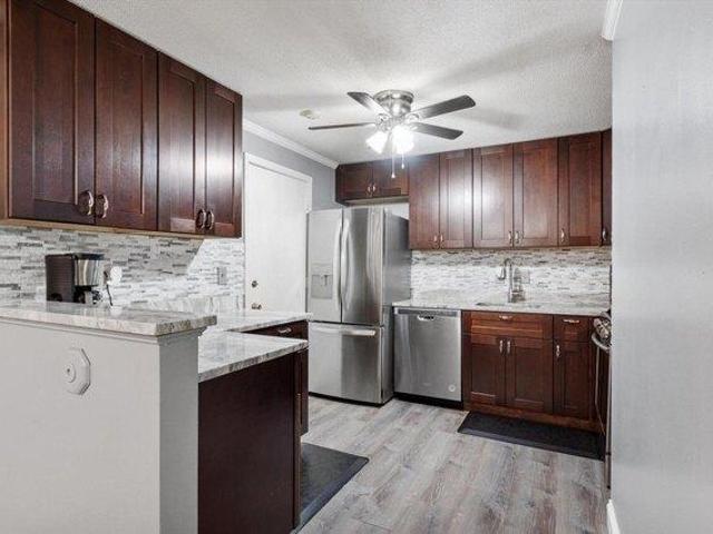 condo with 2 bedroom, Amesbury MA ES104832259