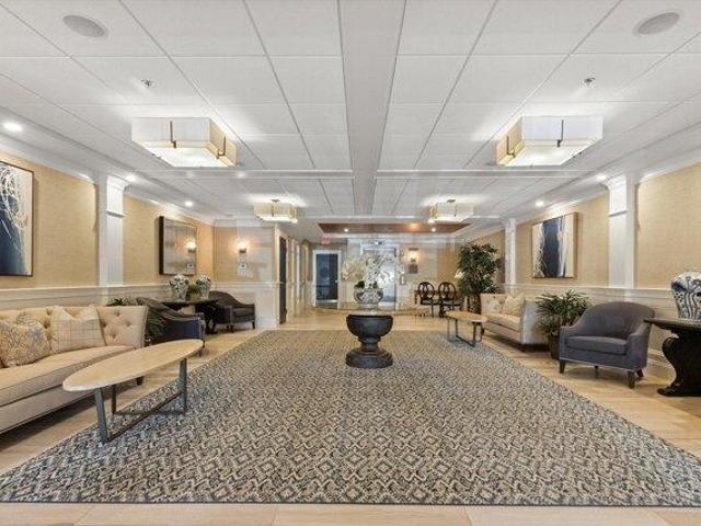 condo with 2 bedroom, Amesbury MA ES105040591