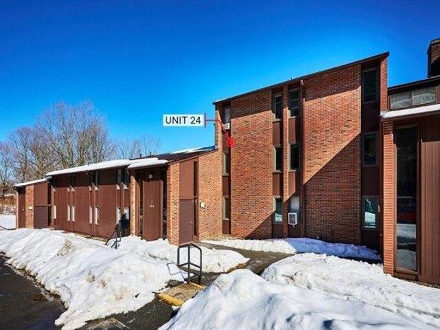condo with 2 bedroom, Amherst MA DS102778119