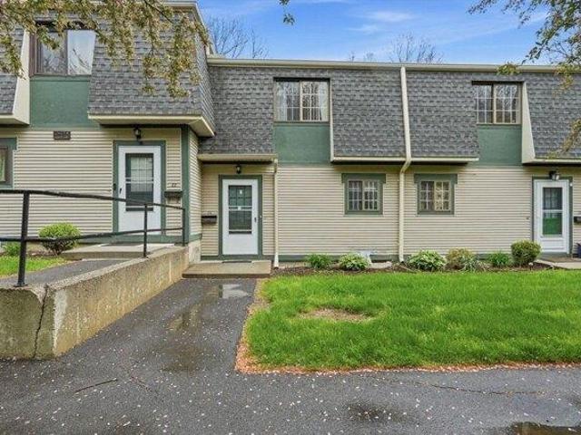 condo with 2 bedroom, Amherst MA ES104567027