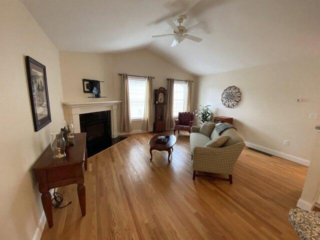 condo with 2 bedroom, Amherst NH ES104787890