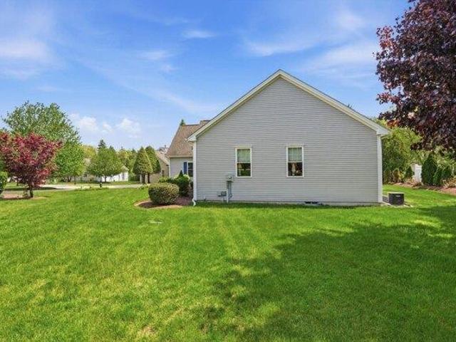 condo with 2 bedroom, Amherst NH ES103436564