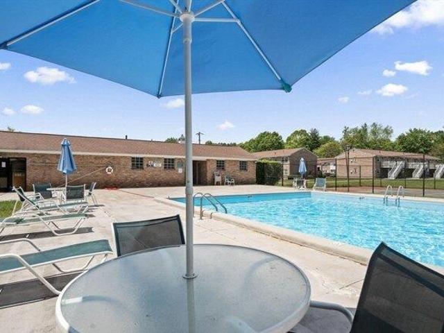 condo with 2 bedroom, Andover MA DS104296821