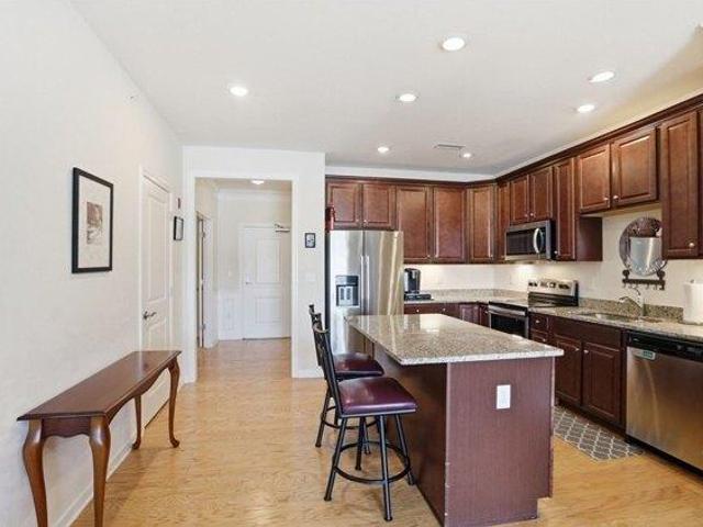 condo with 2 bedroom, Andover MA DS102827313