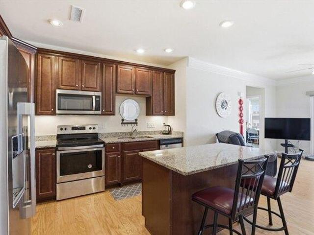 condo with 2 bedroom, Andover MA ES104568134