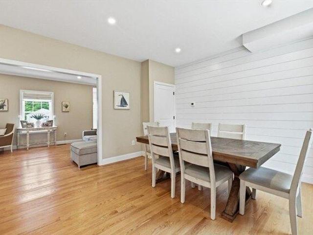 condo with 2 bedroom, Andover MA ES105207341