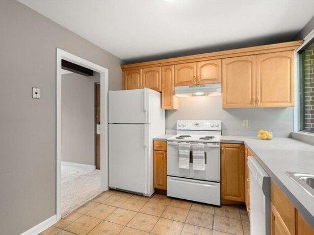 condo with 2 bedroom, Andover MA ES103886288