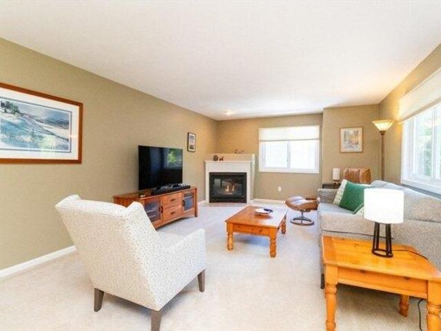 condo with 2 bedroom, Ashland MA ES105096161