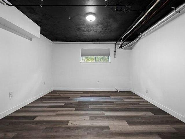 condo with 2 bedroom, Ashland MA ES105115775