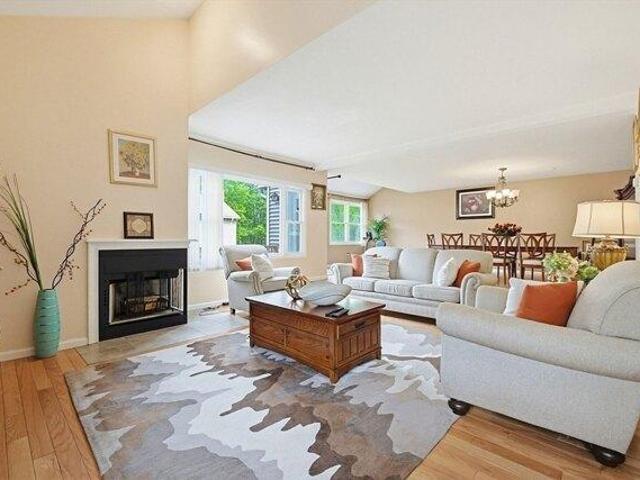 condo with 2 bedroom, Ashland MA ES105124737