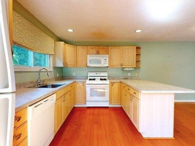 condo with 2 bedroom, Ashland MA ES105126983