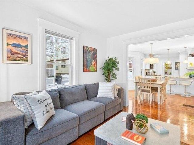 condo with 2 bedroom, Arlington MA DLS102959997