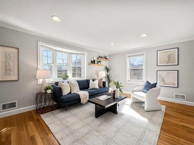 condo with 2 bedroom, Arlington MA DS102584534