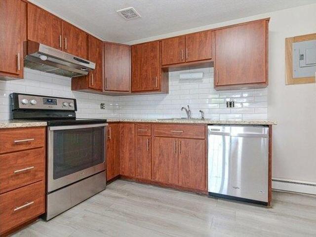 condo with 2 bedroom, Arlington MA DS102960782