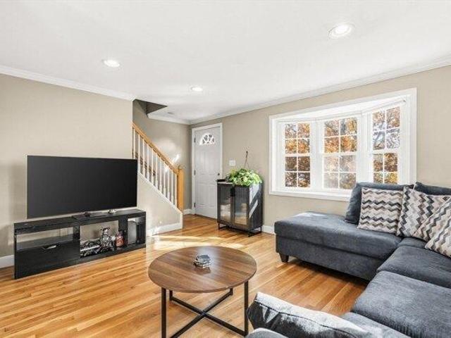 condo with 2 bedroom, Arlington MA ES103036429