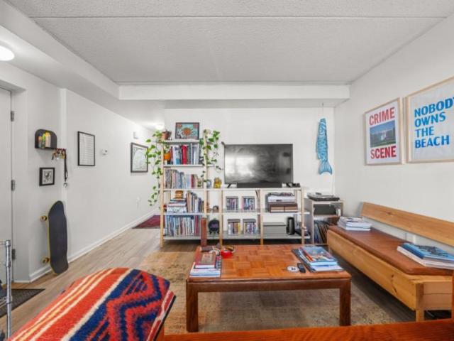 condo with 2 bedroom, ARVERNE NY ES103016100