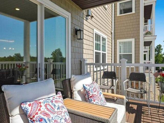 condo with 2 bedroom, Atkinson NH DS104151354