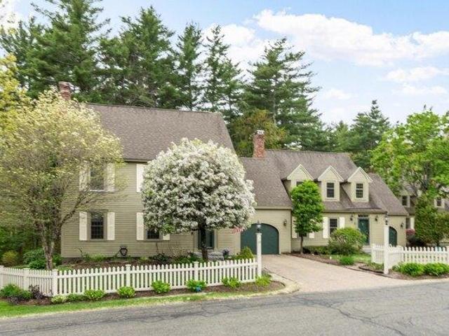 condo with 2 bedroom, Atkinson NH ES103850154