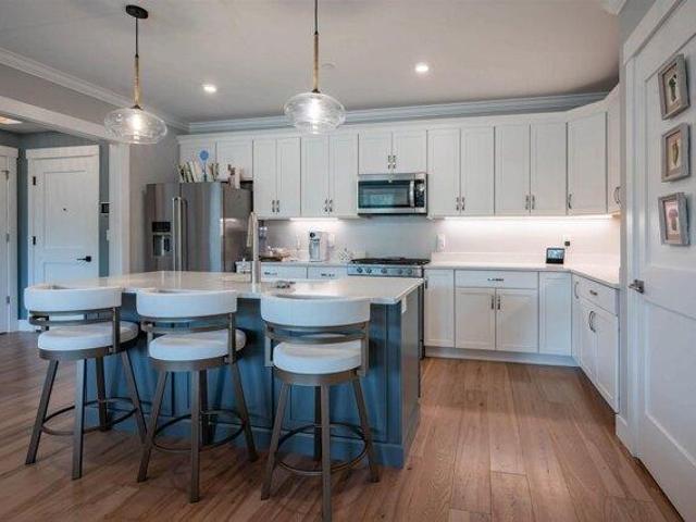 condo with 2 bedroom, Atkinson NH ES105094696
