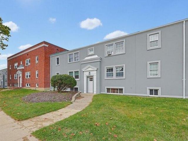 condo with 2 bedroom, Attleboro MA ES105630657
