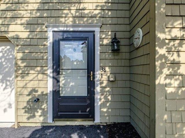 condo with 2 bedroom, Auburn ME ES105124874