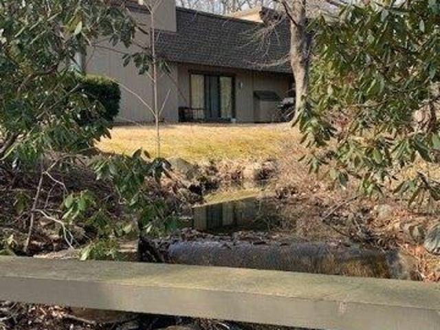 condo with 2 bedroom, Avon CT DS89150777