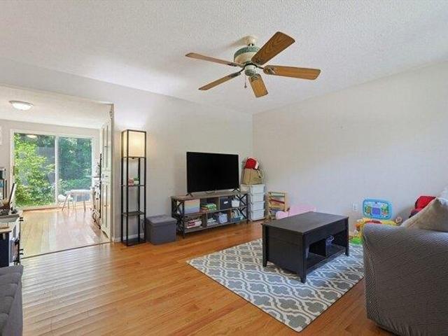 condo with 2 bedroom, Ayer MA ES104790089