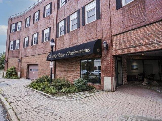 condo with 2 bedroom, Bangor ME DLS88247047