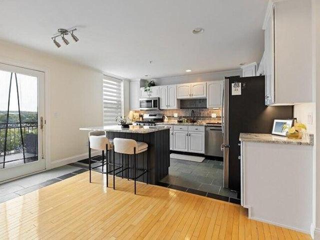 condo with 2 bedroom, Bangor ME ES105156601