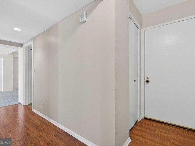 condo with 2 bedroom, Baltimore MD ES104908614
