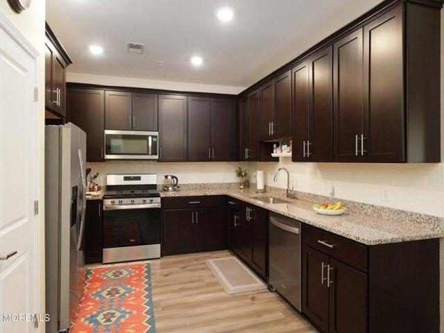 condo with 2 bedroom, Barnegat NJ ES105191323