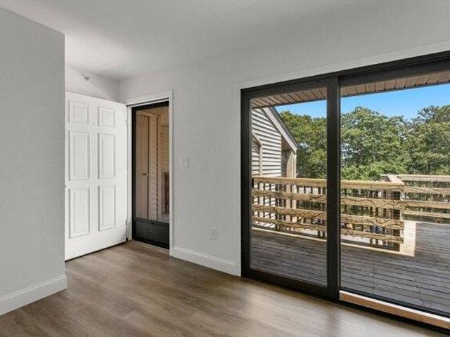 condo with 2 bedroom, Barnstable MA DS104262667