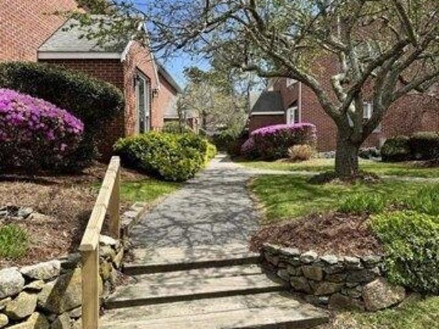 condo with 2 bedroom, Barnstable MA DS102633111