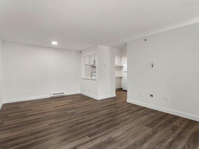 condo with 2 bedroom, Barnstable MA ES104262667