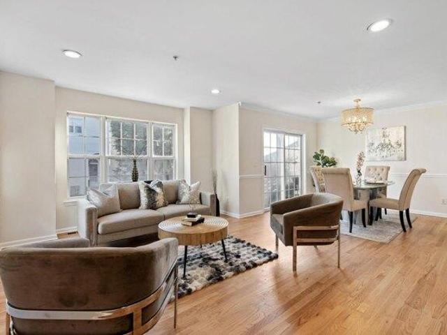 condo with 2 bedroom, Bayonne NJ ES104112480