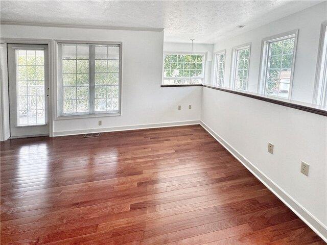 condo with 2 bedroom, Beaver PA DLS91430798