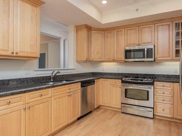 condo with 2 bedroom, Bedford MA DS102824673