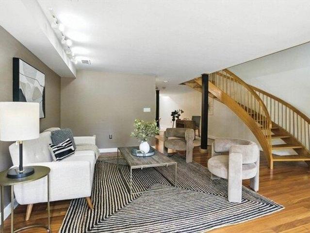 condo with 2 bedroom, Bedford MA DS103431549