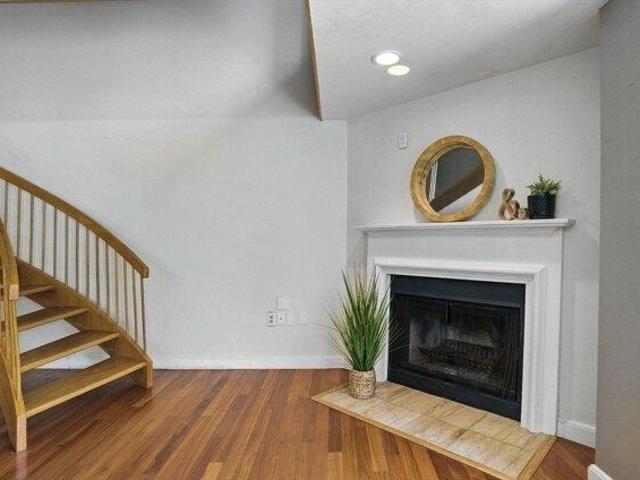 condo with 2 bedroom, Bedford MA ES104946367
