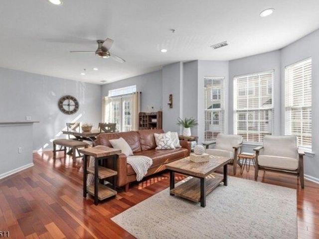 condo with 2 bedroom, Belleville NJ DS102826869