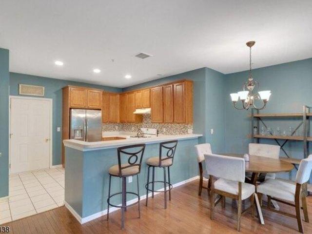 condo with 2 bedroom, Belleville NJ ES104443148