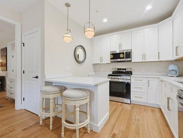 condo with 2 bedroom, Bellingham MA ES105126670