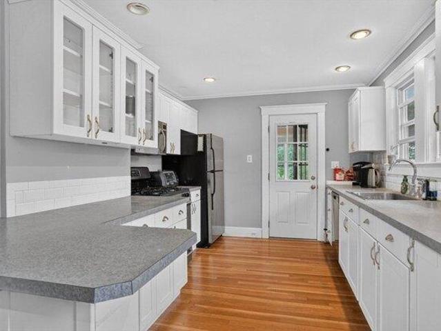condo with 2 bedroom, Belmont MA DS103932585