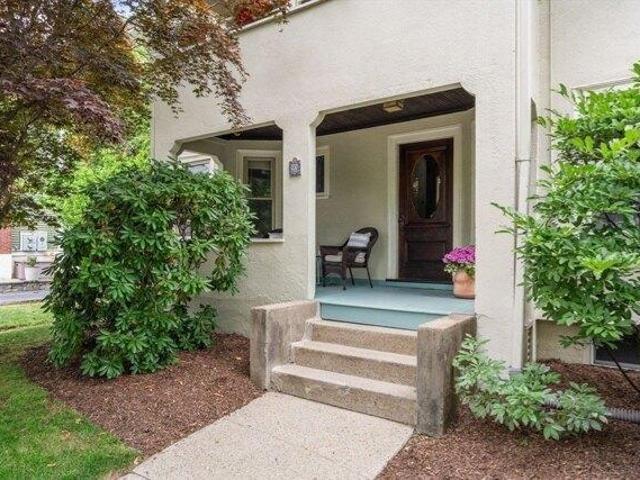 condo with 2 bedroom, Belmont MA ES104192960