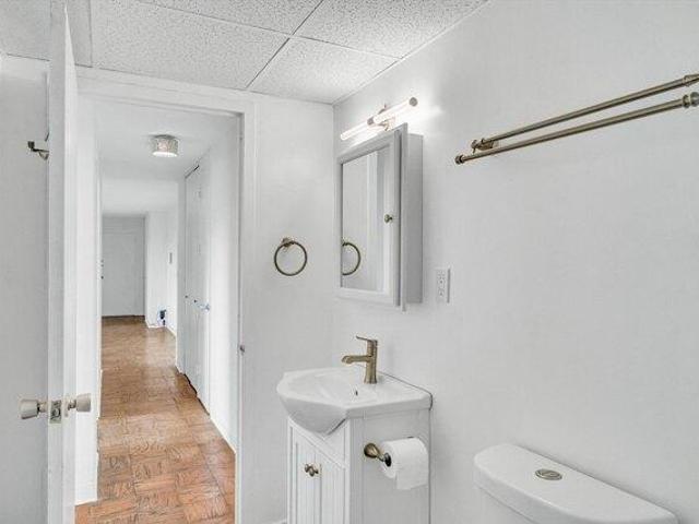 condo with 2 bedroom, Belmont MA ES105106559