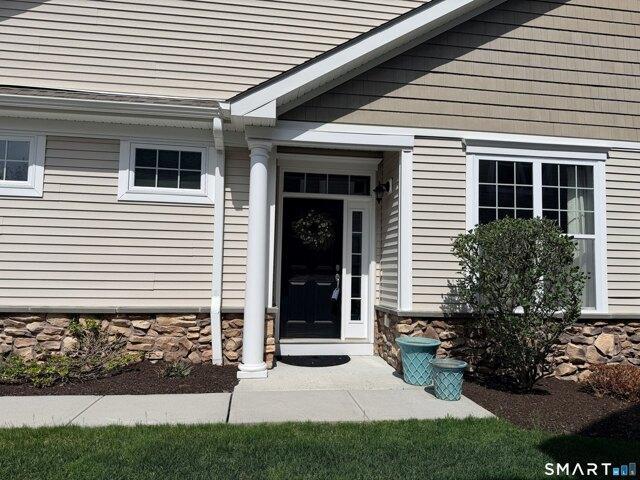 condo with 2 bedroom, Bethel CT DS102707656