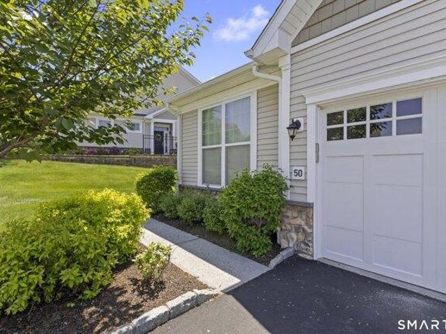 condo with 2 bedroom, Bethel CT ES103100211
